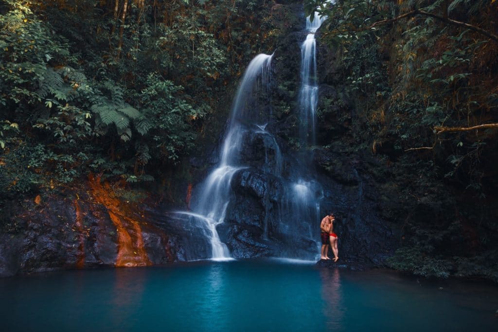 Hiking the Tiger Fern Falls Trail in Cockscomb Basin Wildlife Sanctuary ...