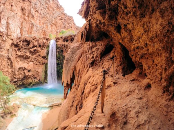 Guide to the Mooney Falls Hike in Havasupai AZ - The Adventures Atlas